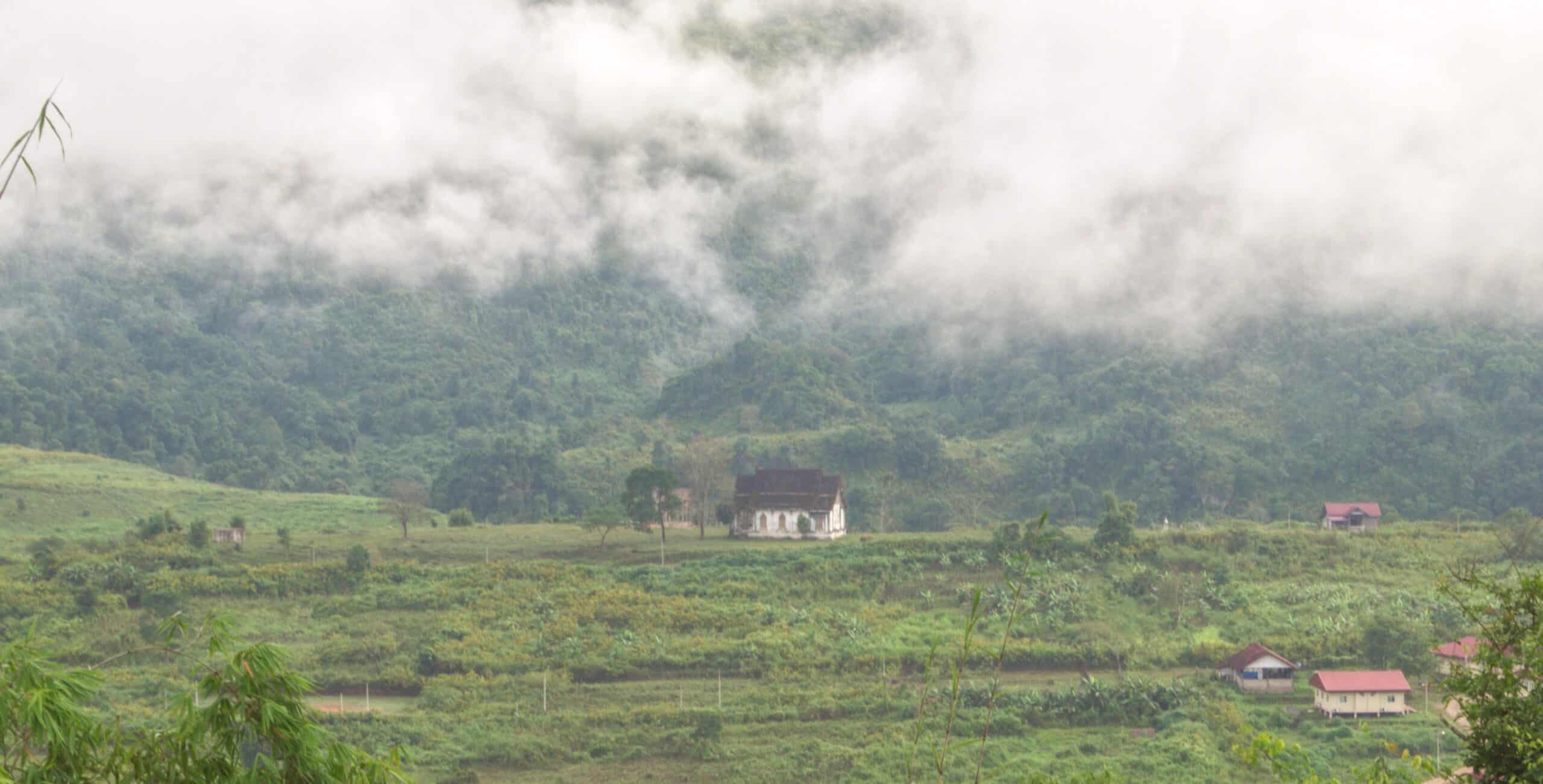 The Most Secret Place On Earth-Long Tieng LS20A %page